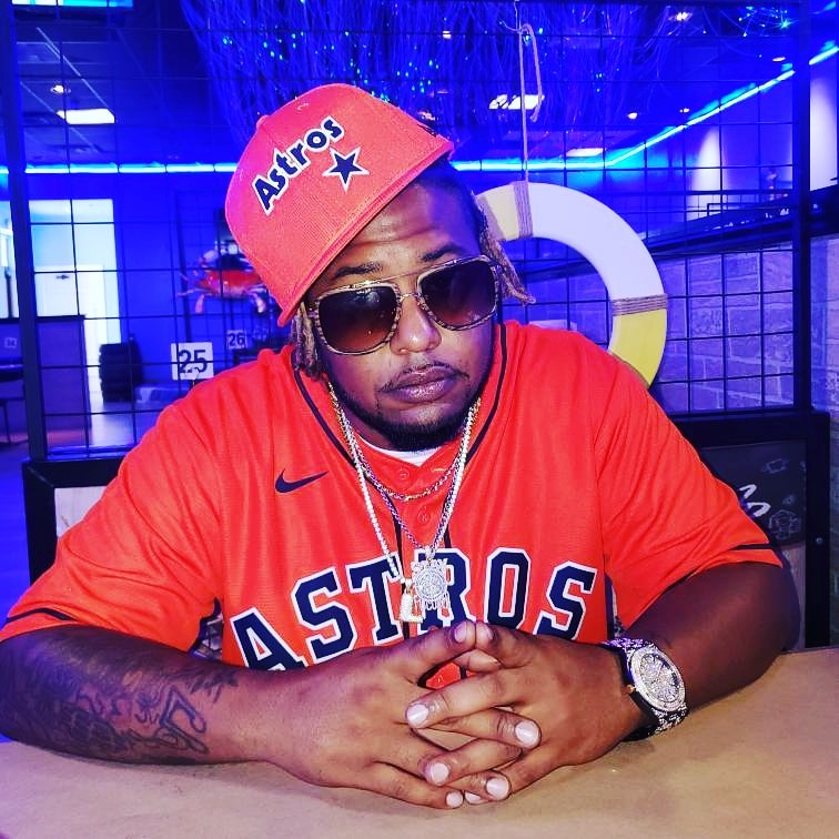 Meet Lance Lavizzo of Hard-N-paint Basketsball - Voyage Utah Magazine