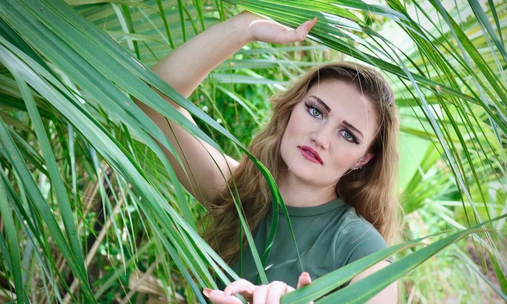 Check Out Safarri Jessop’s Story - Voyage Utah Magazine