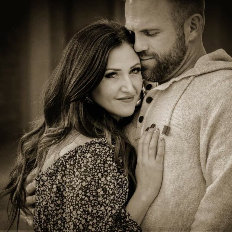 Community Highlights: Meet Cassidy Bybee of Pure Romance By Cassidy ...