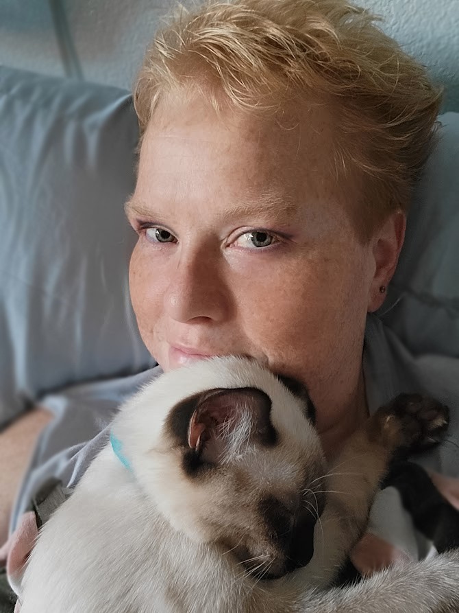 April Adams's Instagram, Twitter & Facebook on IDCrawl