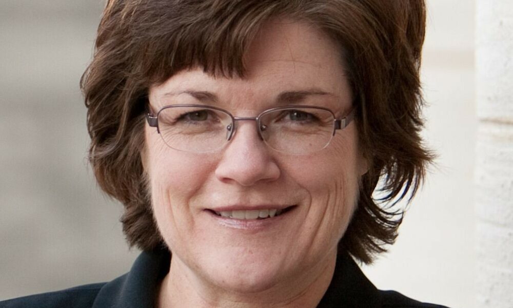 Meet Lisa Broderick Thornton of Lisa Thornton Law - Voyage Utah Magazine