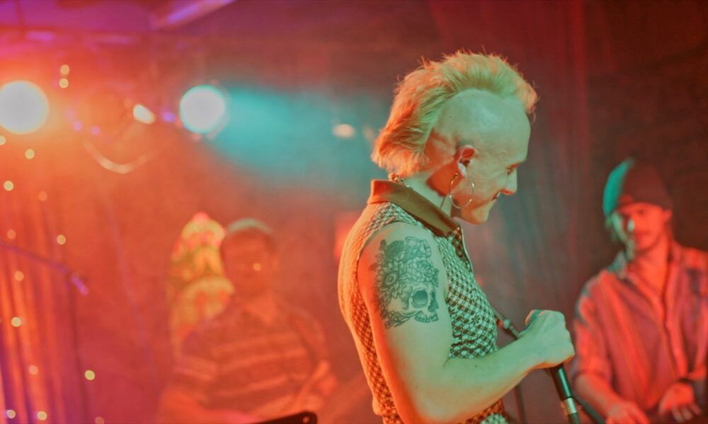 Rising Stars: Meet Liam Lars - Voyage Utah Magazine