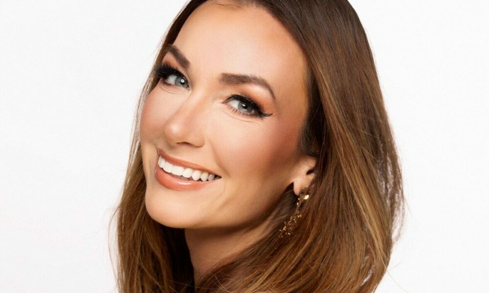 Life & Work with Mandy Clifford - Voyage Utah Magazine