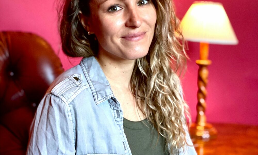 Meet Robyn Dabney of Moab, Utah - Voyage Utah Magazine