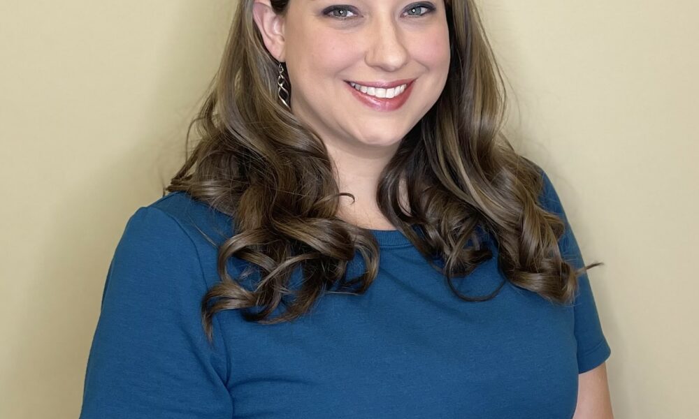 Hidden Gems: Meet Janelle Maxwell of MaxWell Massage – Voyage Utah Magazine