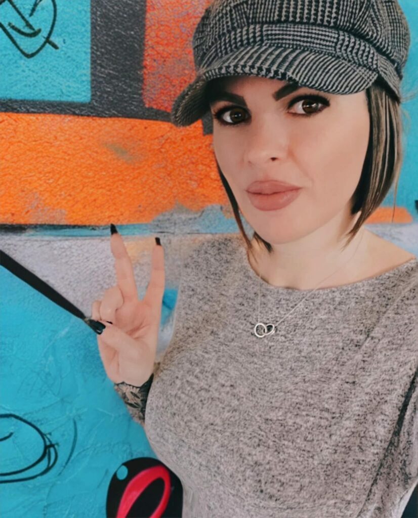 Meet Jen Kourtei of Savvy Edge Marketing - Voyage Utah Magazine