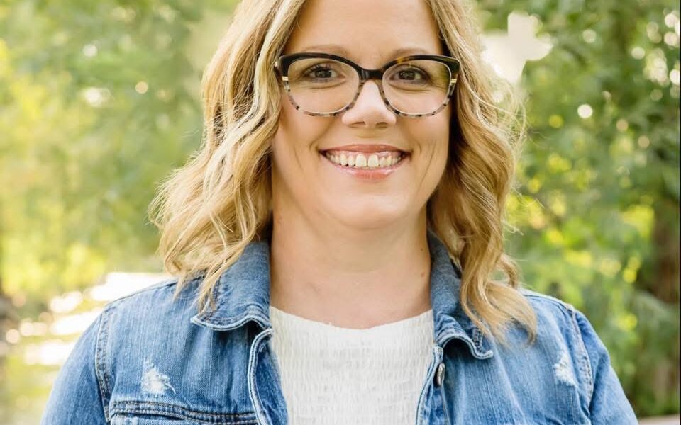 Rising Stars: Meet Tonya Lundgren of Saratoga Springs - Voyage Utah ...