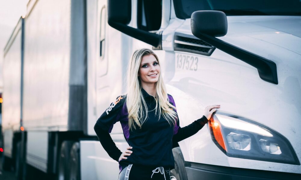 Meet Shelby Briscoe of Kaysville – Voyage Utah Magazine