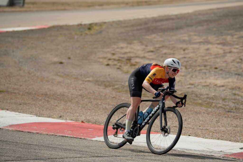 Meet Stefanie Young, Rebecca Bauer, and Ashley Maginot of Asiina Cycling - Voyage Utah Magazine